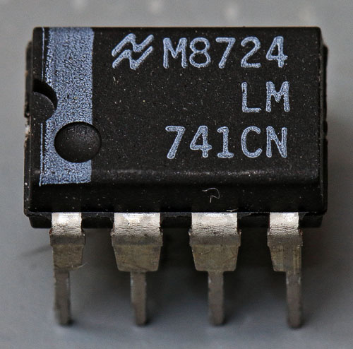 National Semiconductor LM741